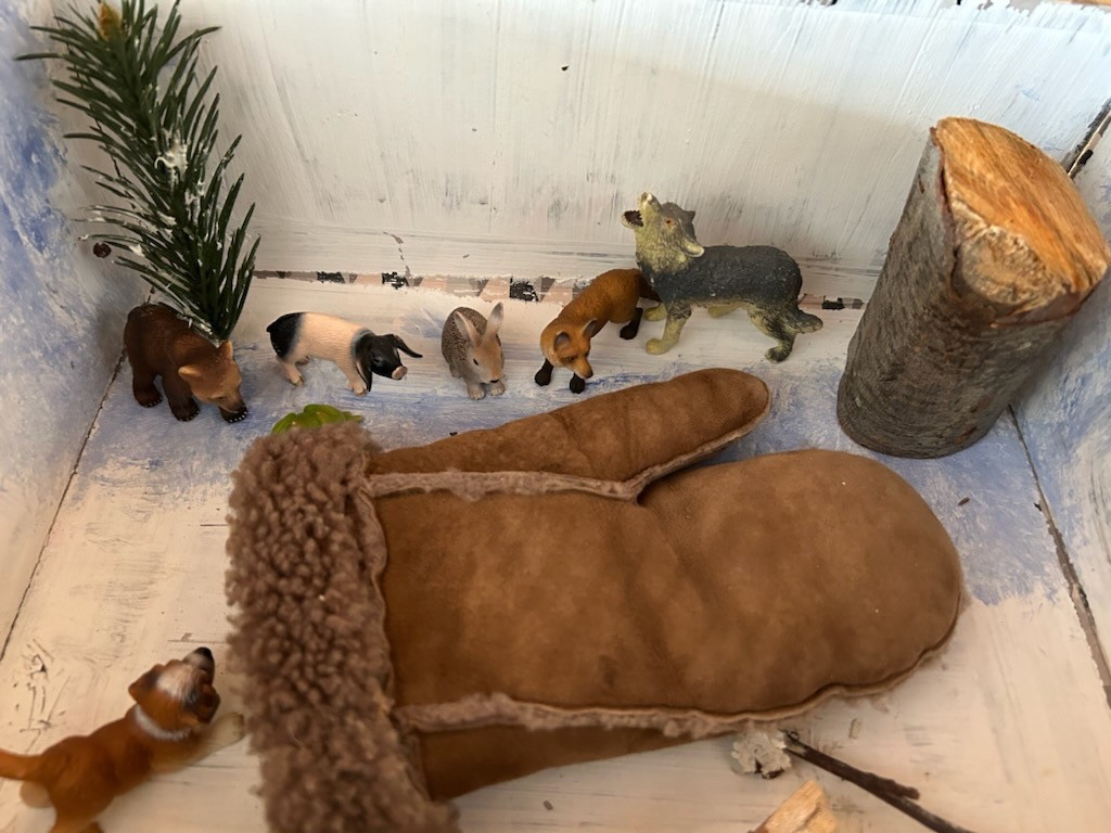 Blogg - Måne - Eventyret om skinnvotten - Vikhammeråsen Planetringen ...